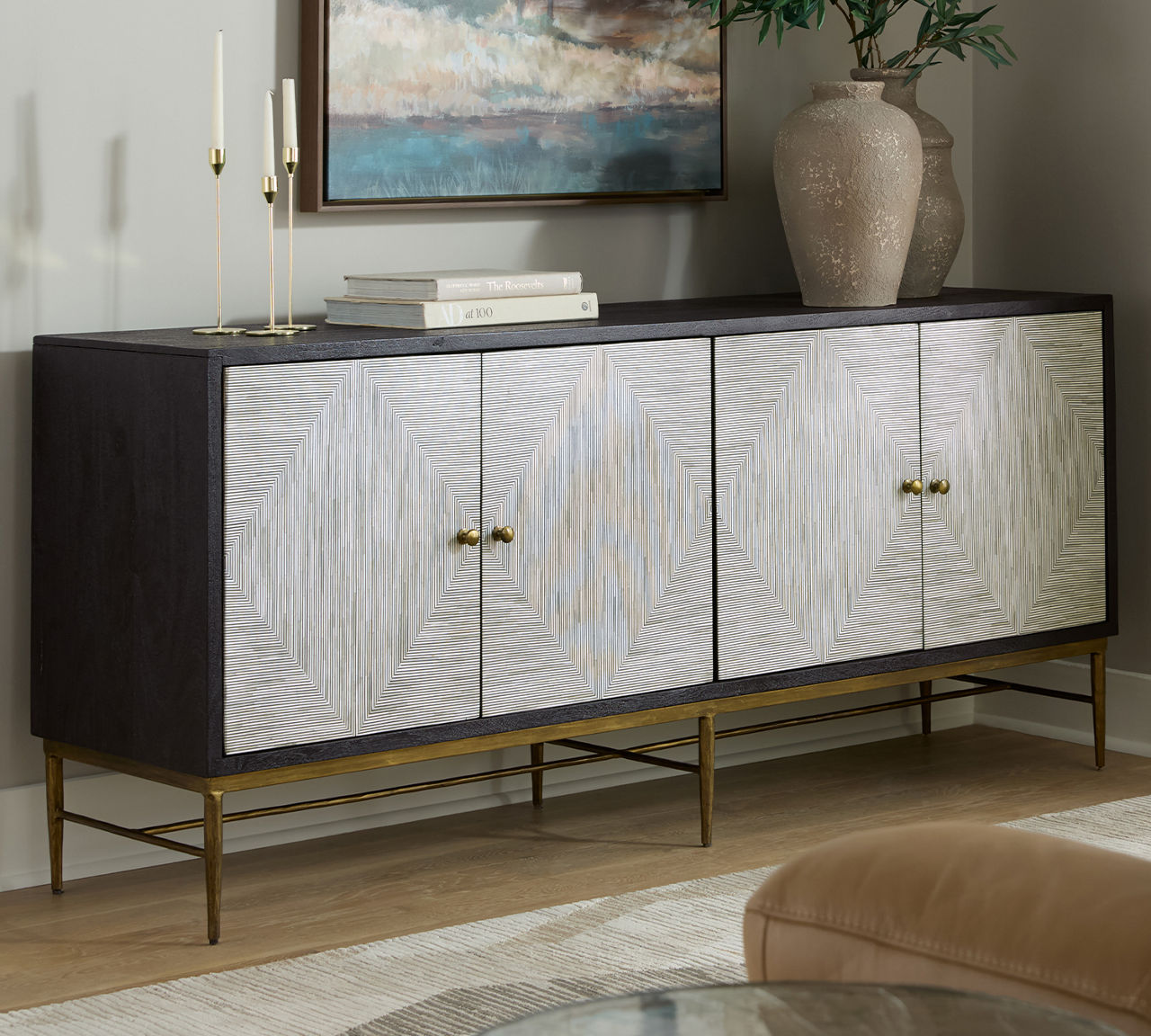 Cassandra Entertainment Console